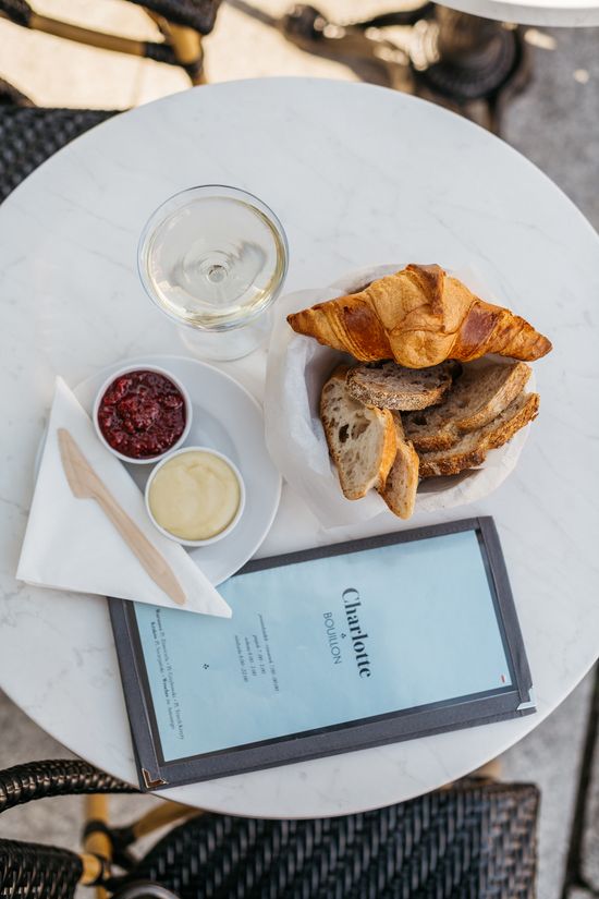 Gdzie zjeść najlepsze śniadania w Warszawie?